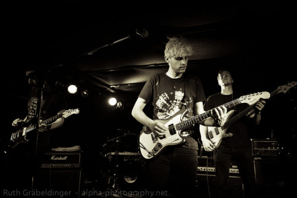 Lantlos – Wildhund • die Albumreview auf metal.de