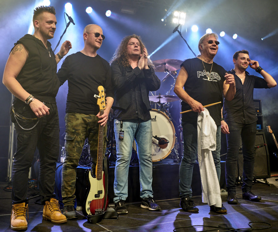 Ian Paice (Deep Purple) & Purpendicular - live in Winterbach • metal.de