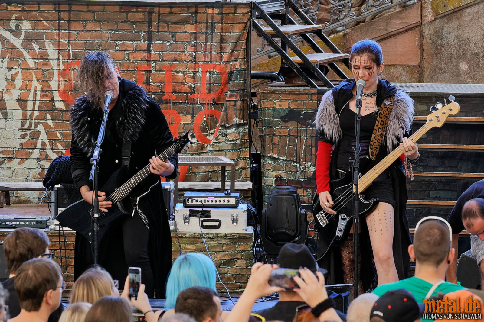 Manntra - War Of The Heathens Tour 2024 • metal.de