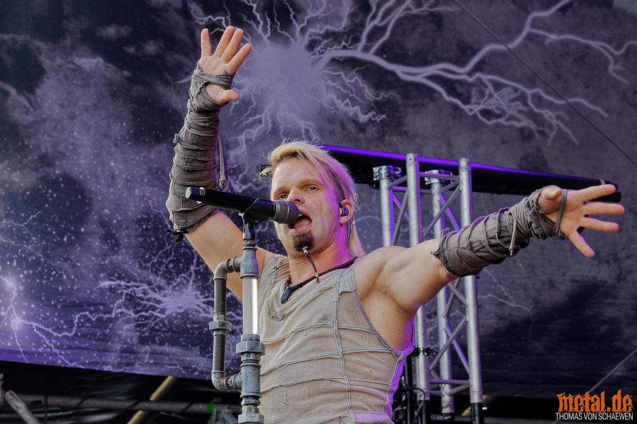 Saltatio Mortis sind "Für Immer Frei" - die Review auf metal.de