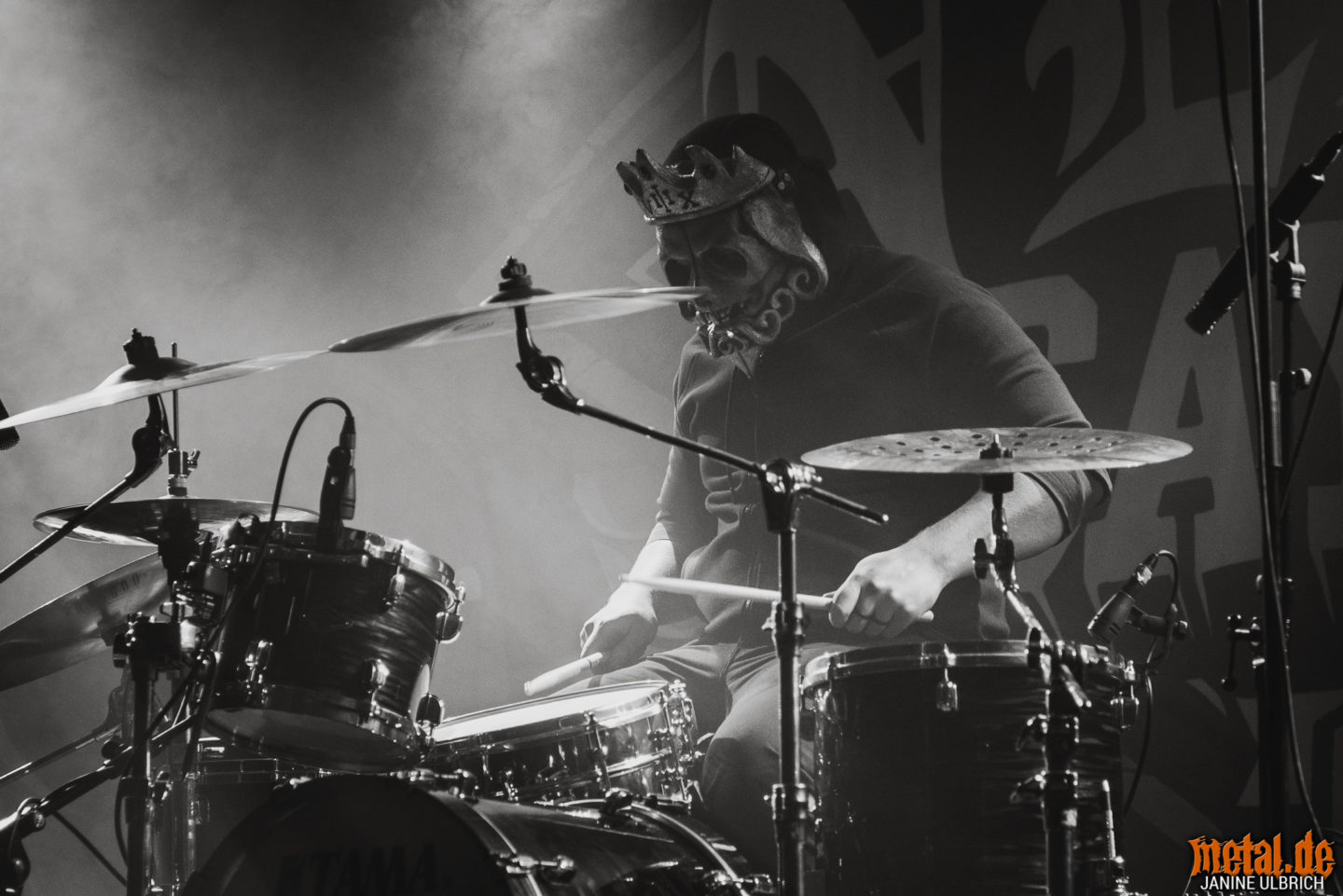 King 810 - Le Petite Mort Or A Conversation With God Review • metal.de