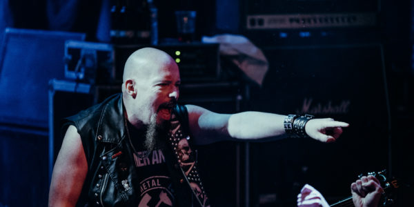 Eternal Champion kündigen “Ravening Iron” an • metal.de