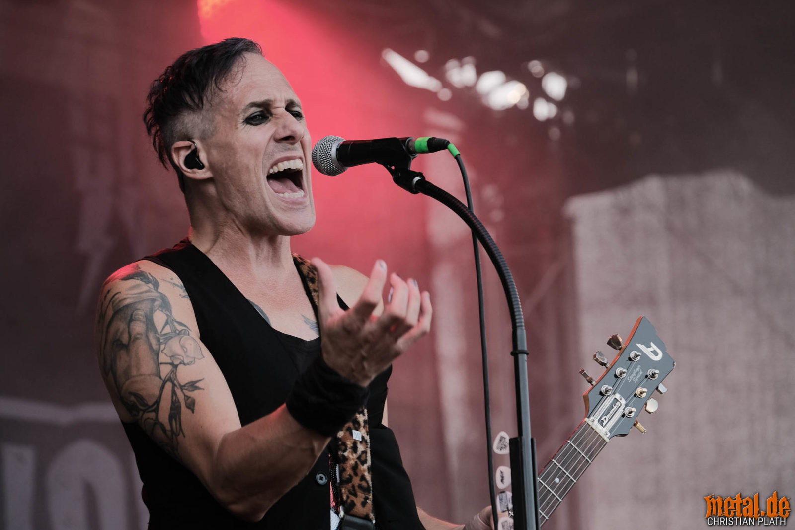 Double Crush Syndrome - Die Review zum Debüt "Die For Rock N'Roll"!