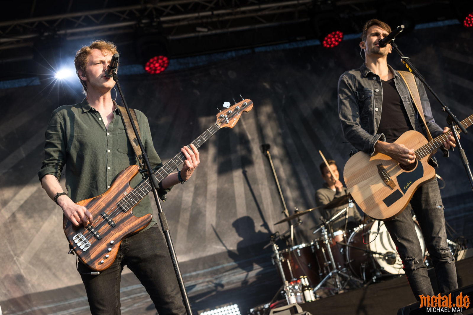 Versengold - Zeitlos Review • metal.de