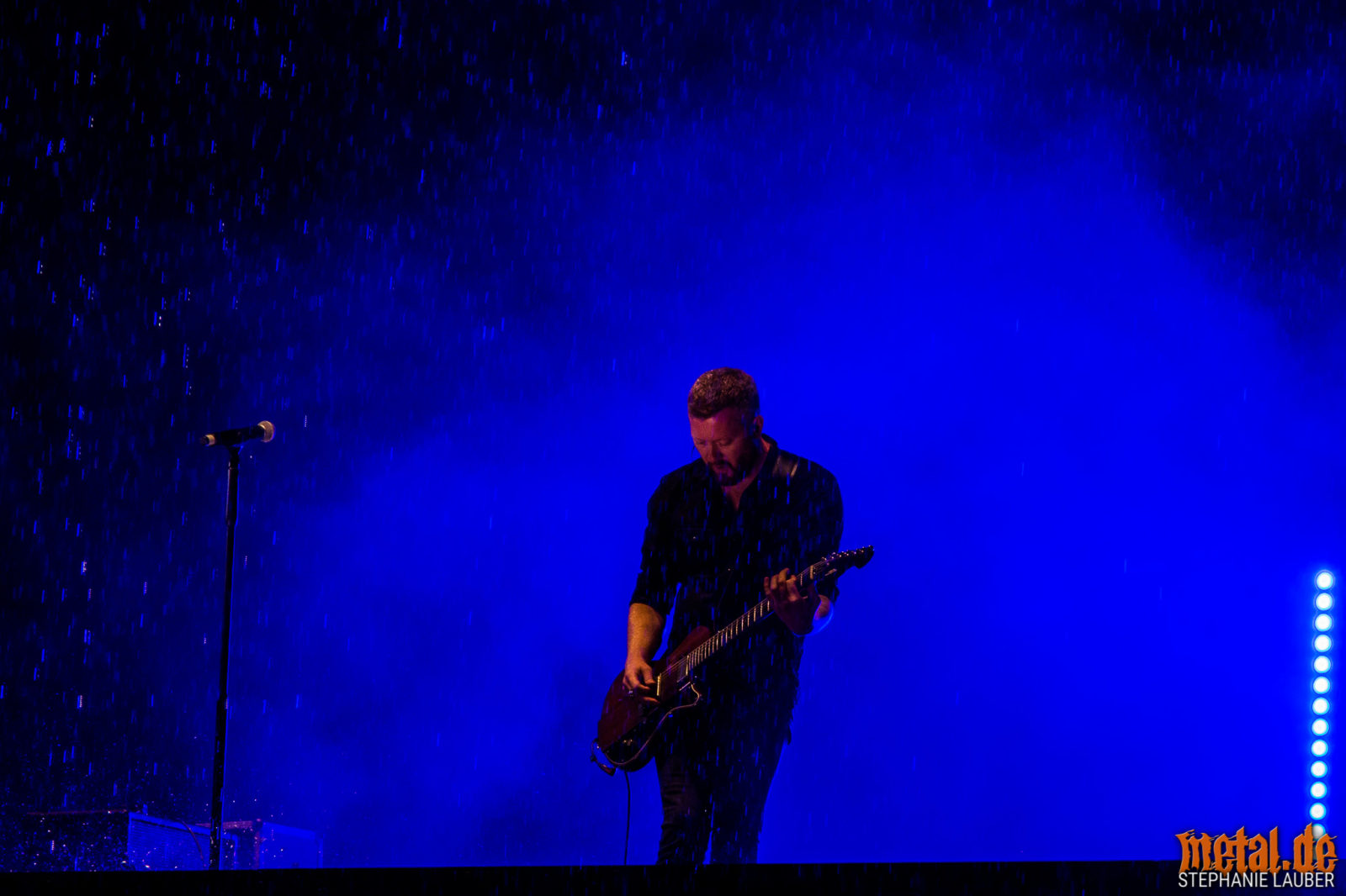 Long Distance Calling - Avoid The Light Review • metal.de