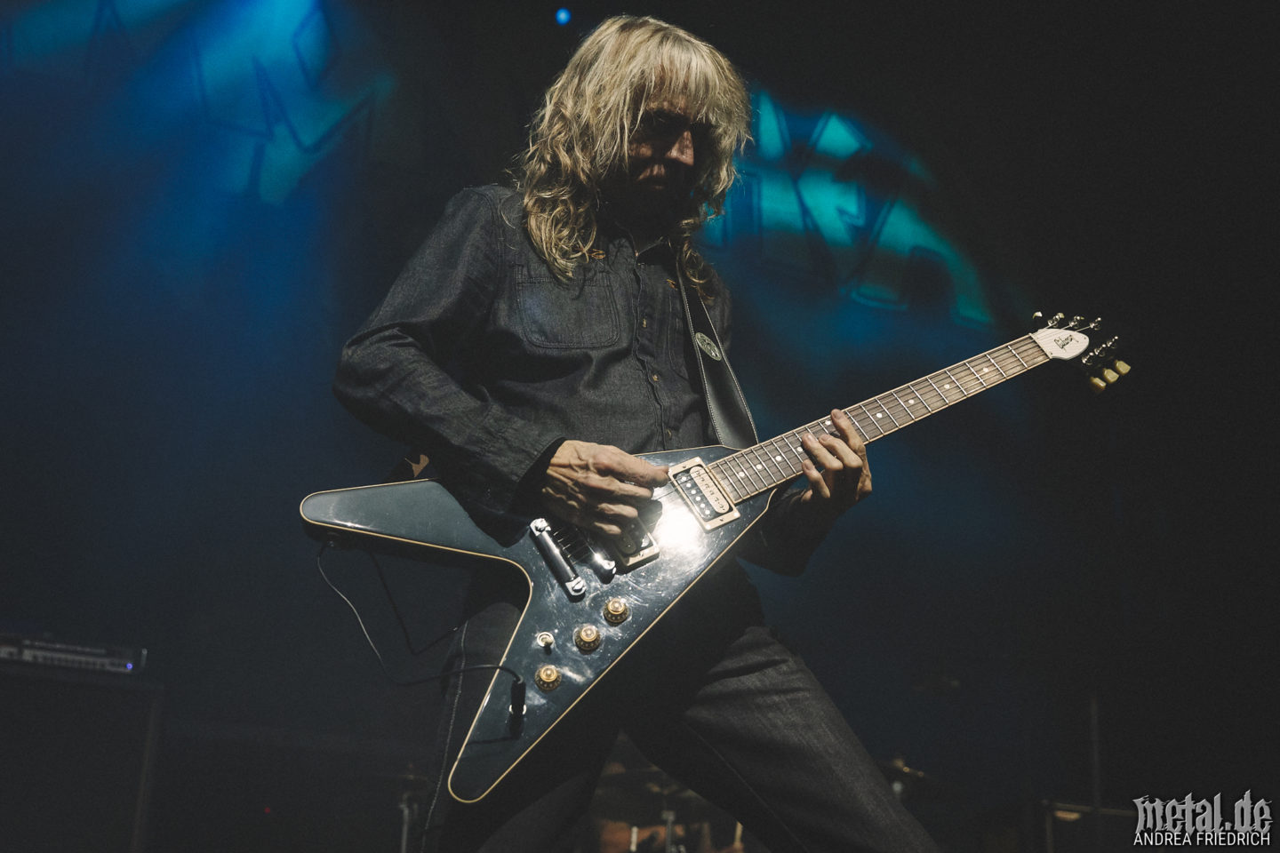 Diamond Head - Lightning To The Nations (Remastered) - Review metal.de