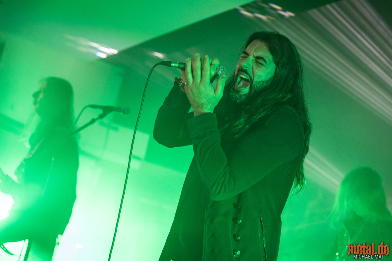 The Unity stellen Edguy-Bassisten Tobias Exxel als neues Bandmitglied vor • metal.de