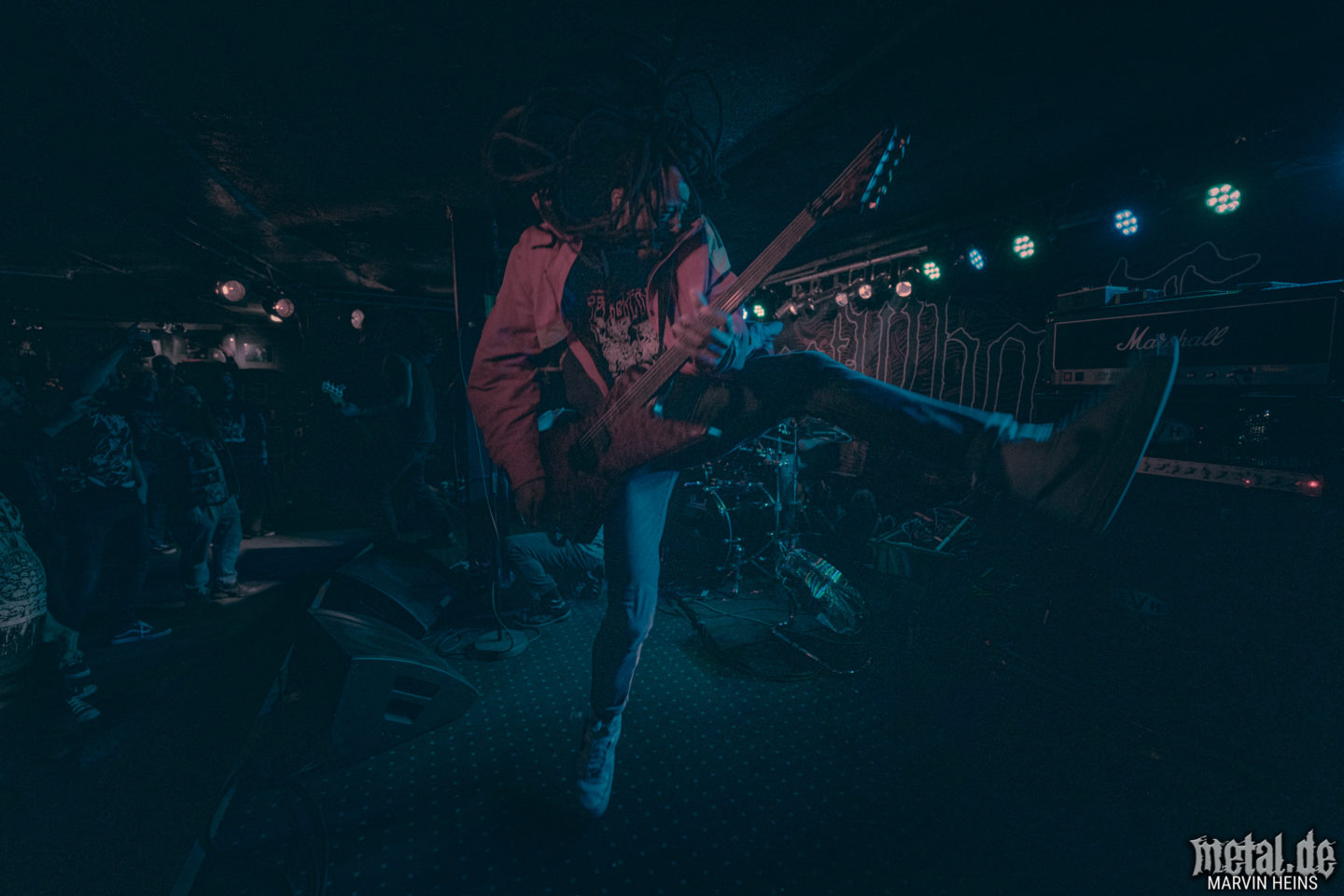 Creeping Death veröffentlichen ihre neue Single "The Common Breed ...