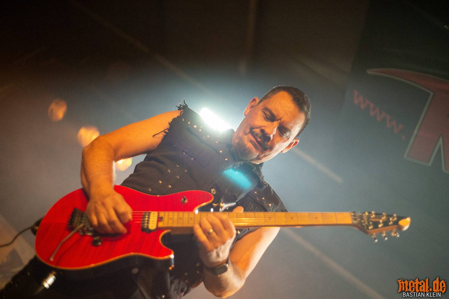 Riot - Narita Review • metal.de